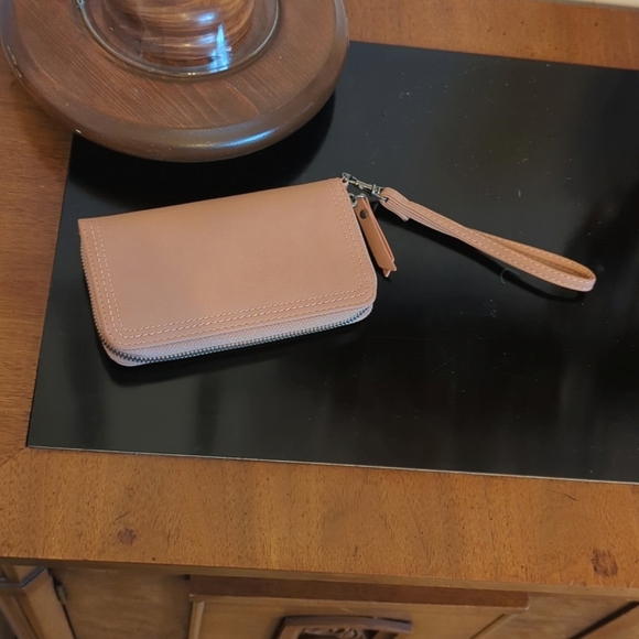 Universal Thread | Bags | Universal Thread Light Pink Wallet | Poshmark